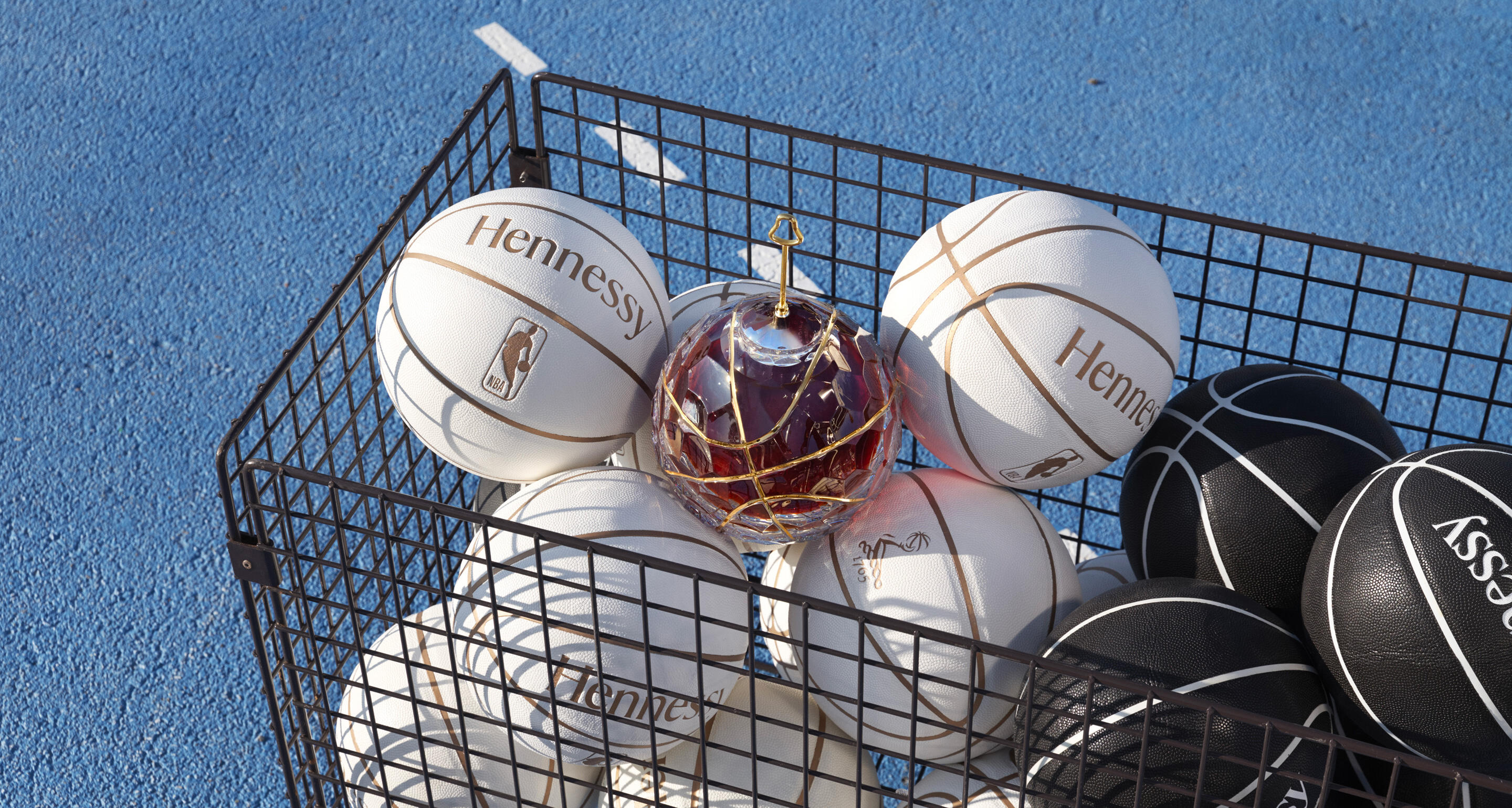 Cognac cocktail recipe Mango Basil Lemonade - Hennessy