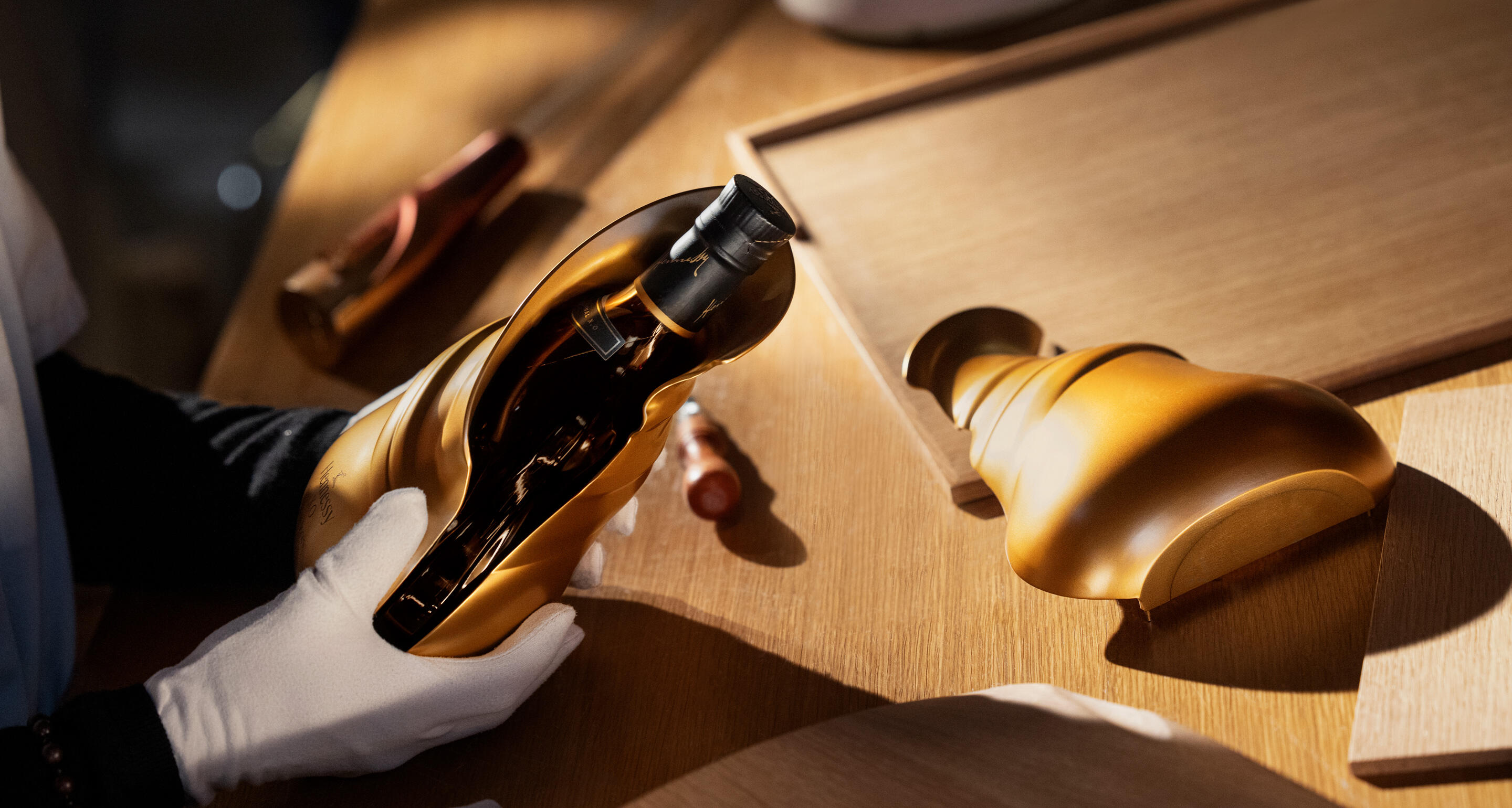 Hennessy X.O x Kim Jones Collab - Hennessy