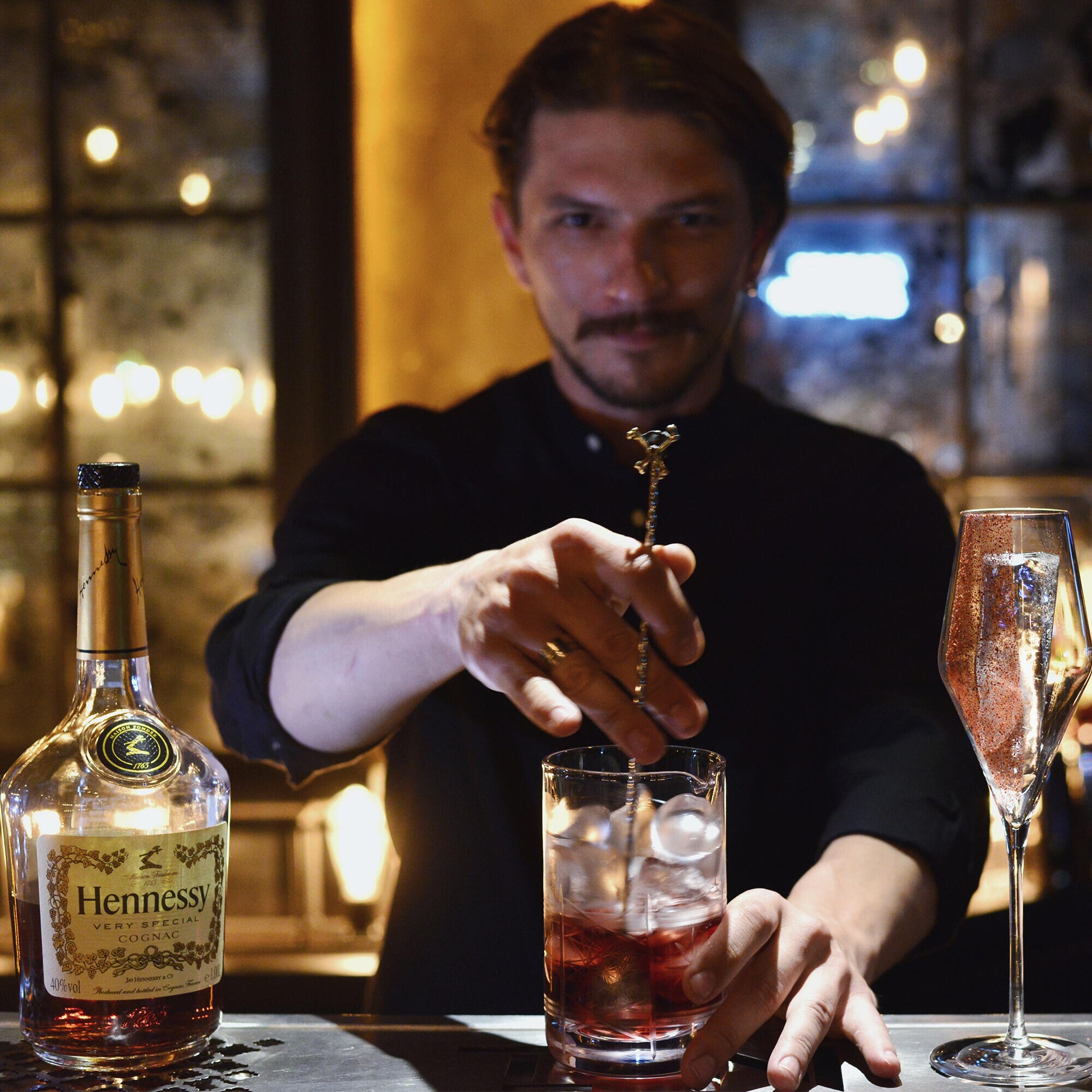 THE BARTENDING COMMUNITY IS BLENDING COCKTAIL CREATIVITY AND NEW ...