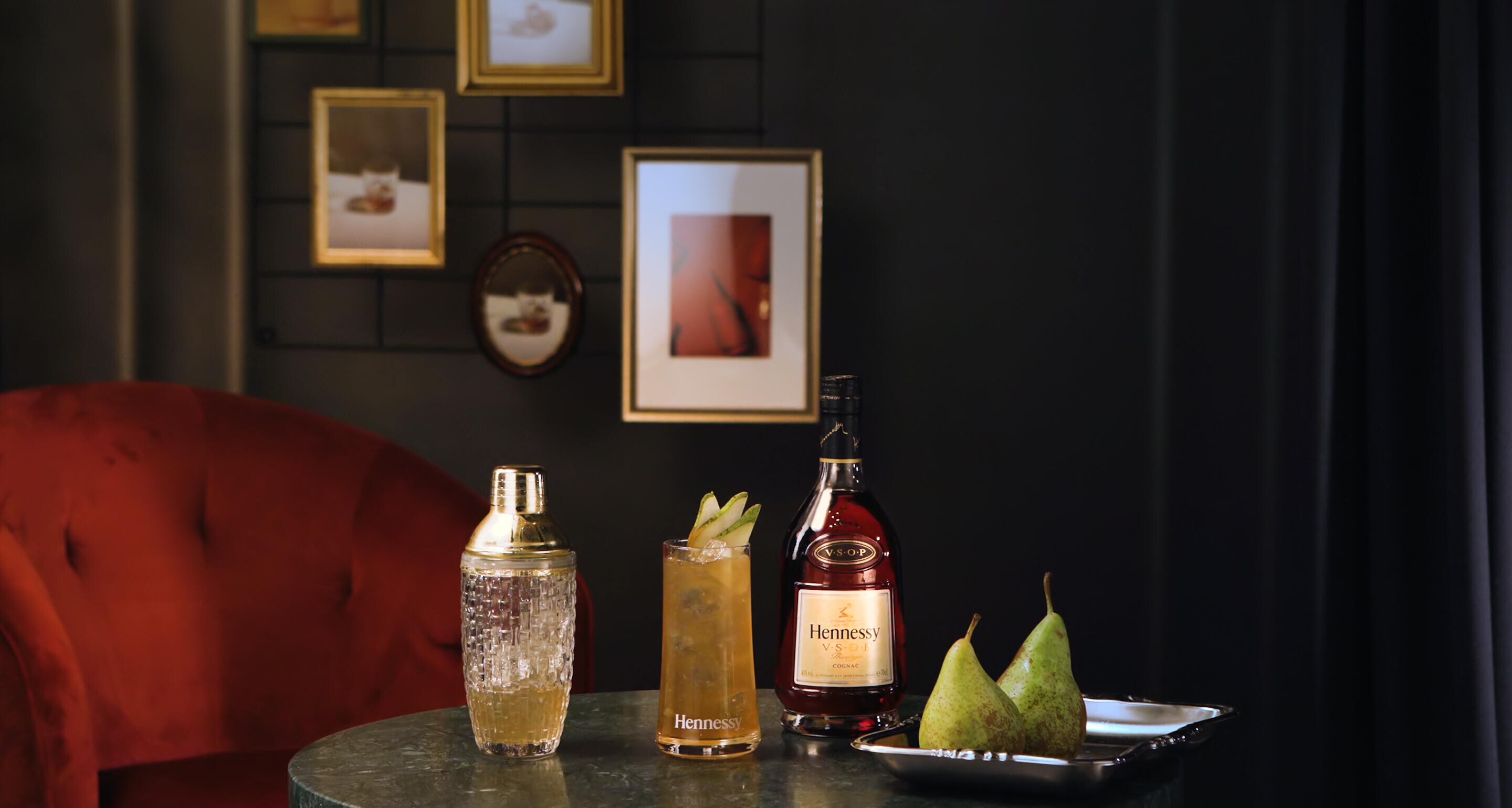 Cocktail ingredients for White Pear Collins - Hennessy