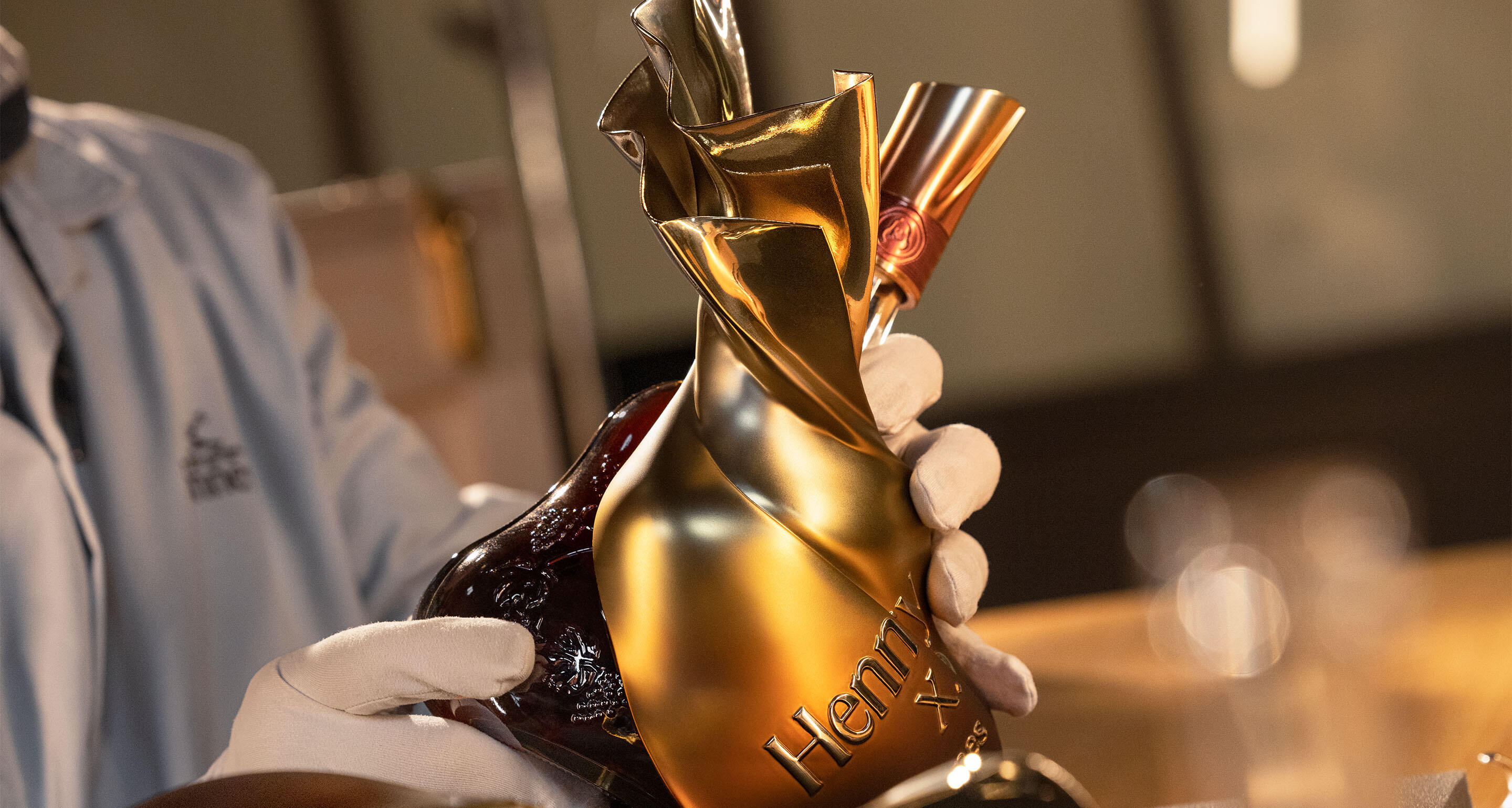 Kim Jones X.O collaboration, X.O iconic decanter - Hennessy